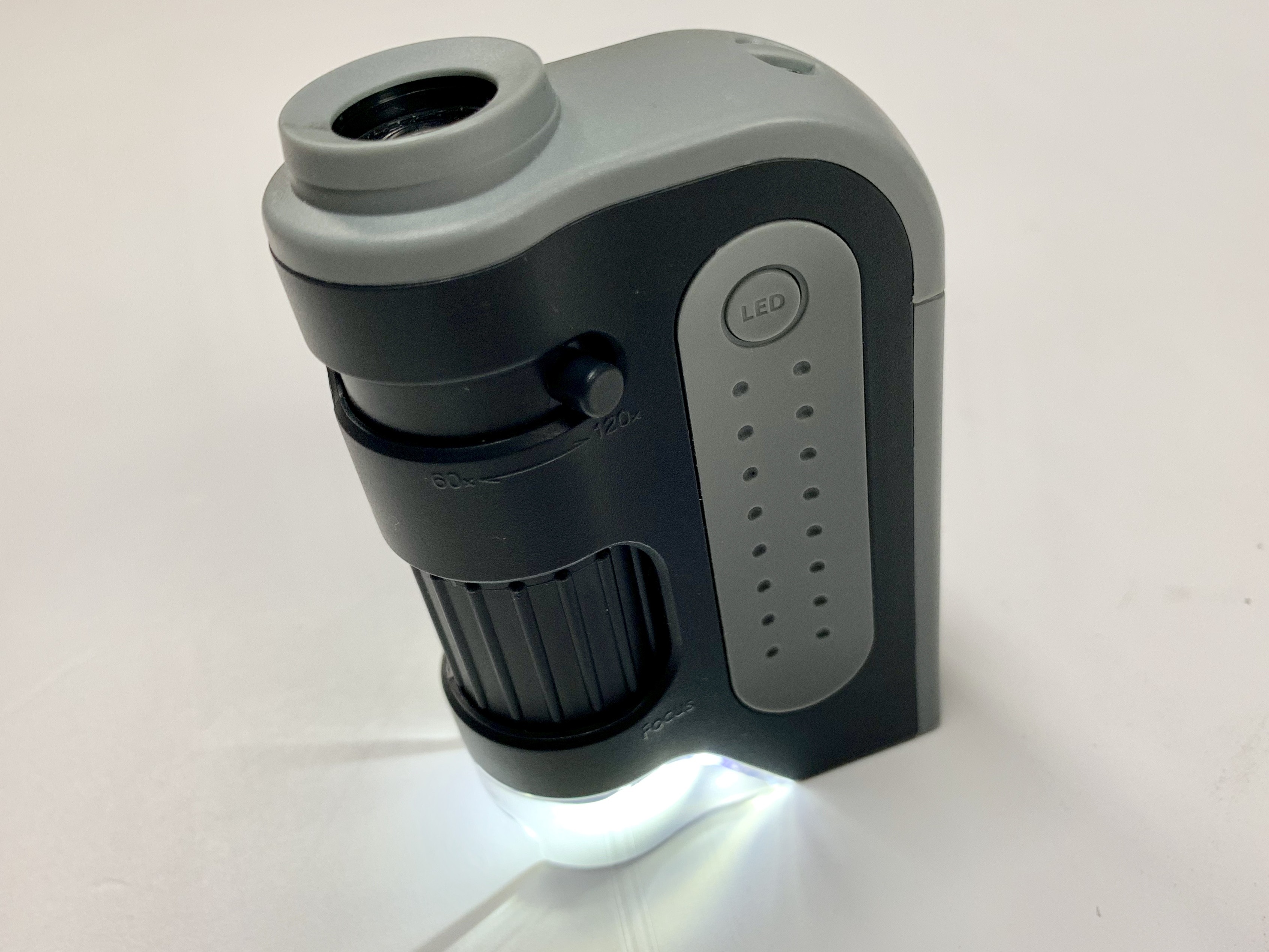 LED Lighted Pocket Microscope 60-120x | SelectaDNA