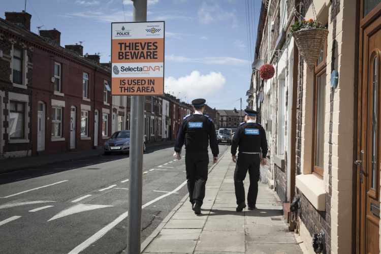 SelectaDNA Police Sign (Foamex) | SelectaDNA