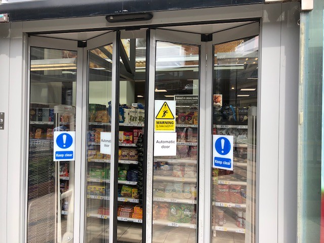 SelectaDNA Spray Warning Sign (Window) | SelectaDNA